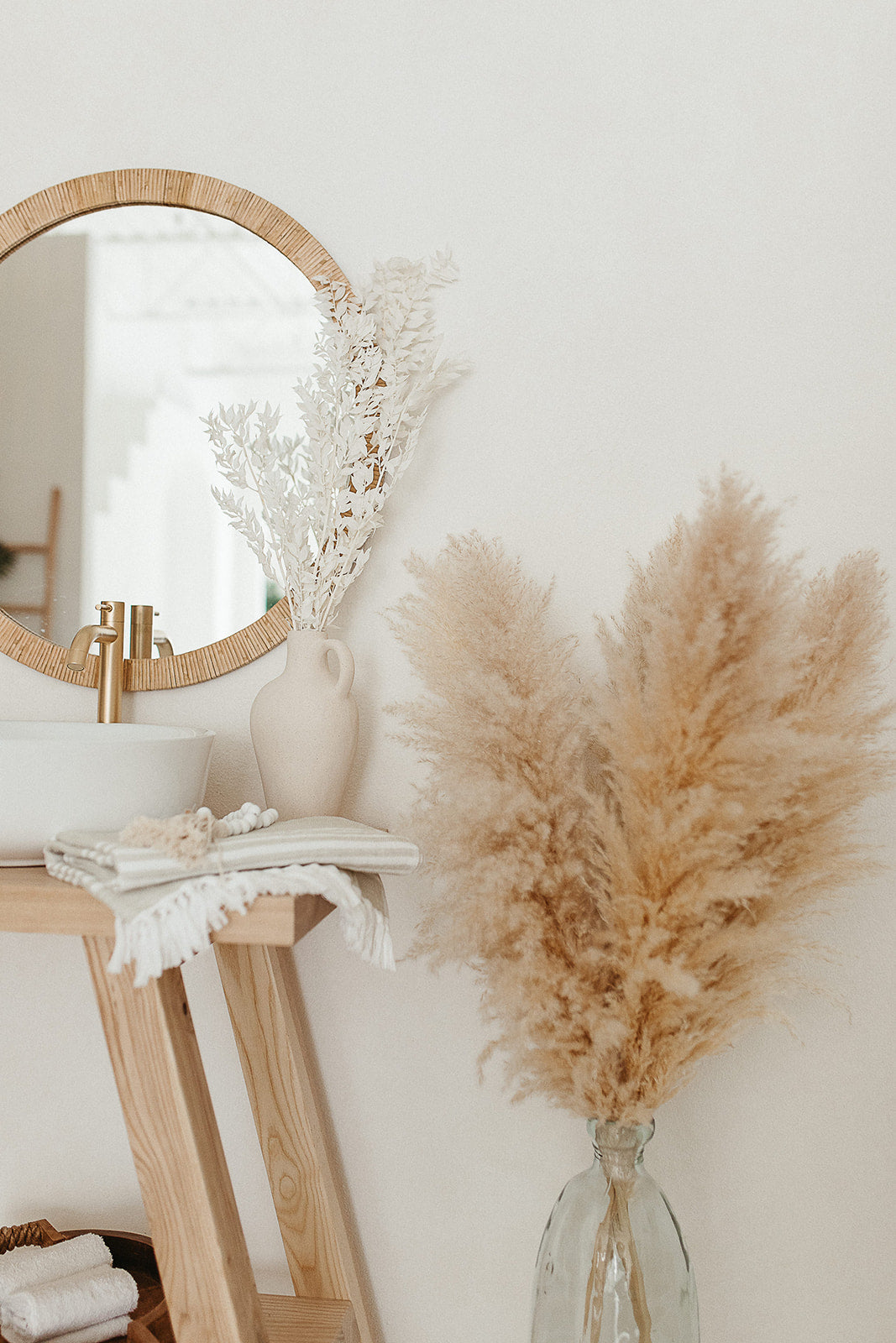 How to Style Pampas Grass in Your Home – By Two Fields
